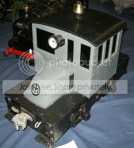 Antique Machinery and History | Hacksaws & engines at a model ...