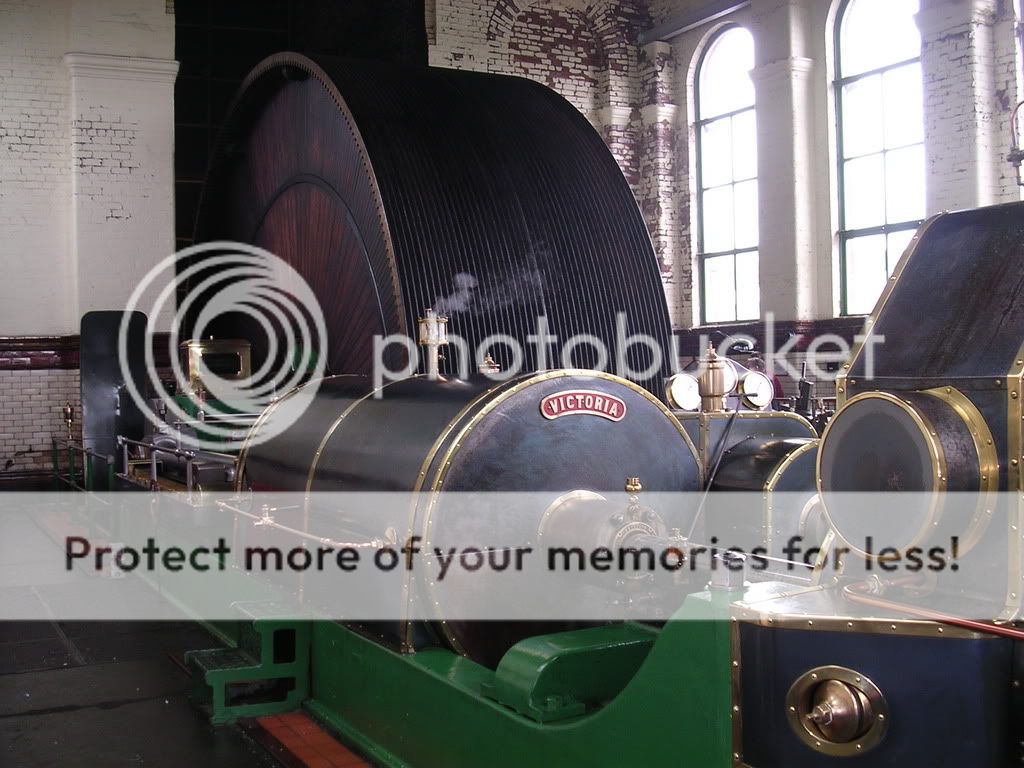 Large working cotton mill engine