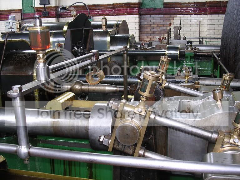 Large working cotton mill engine