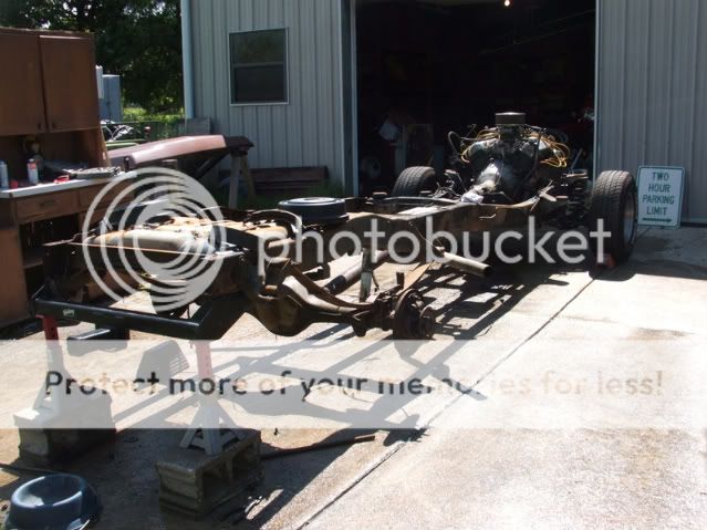 Frame swap under way - Ford Truck Enthusiasts Forums