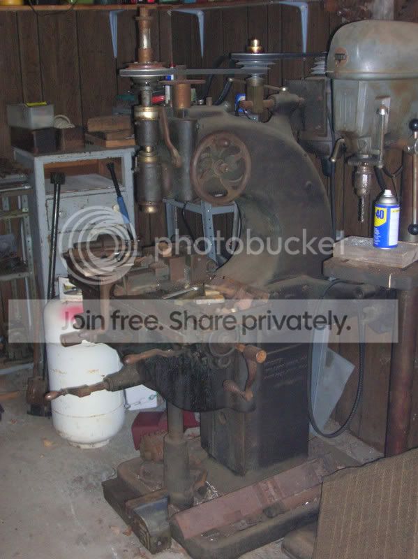 Leblond 16"----Becker #3 vertical mill