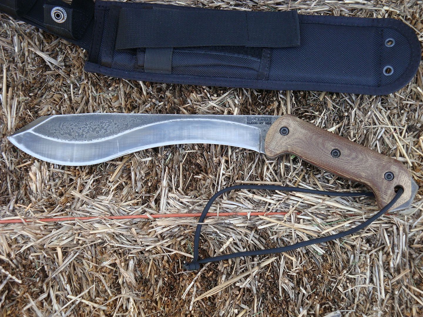 Becker BK4 Machax LE with Micarta and BK11 with Micarta, Check em out ...