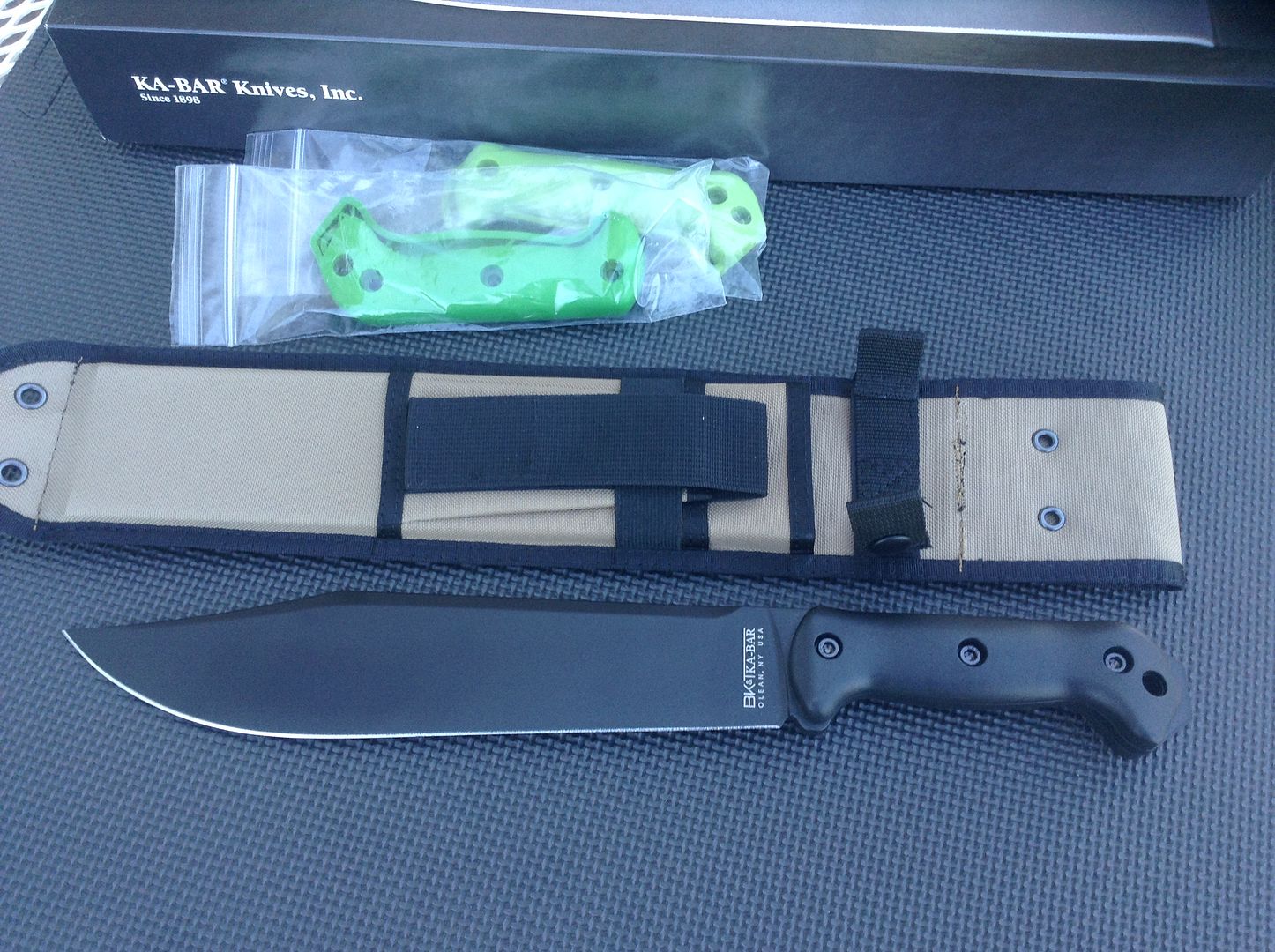 Beckers, Benchmade, Cold Steel, rare models....... | BladeForums.com