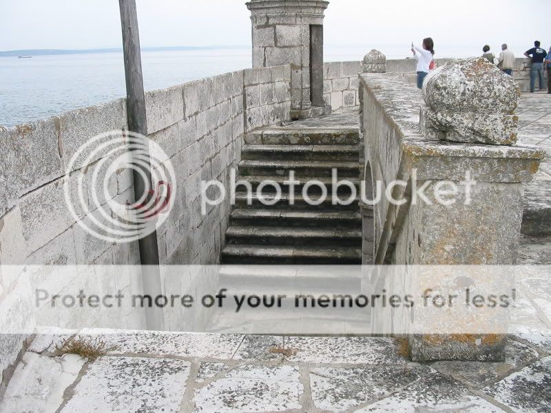 Bugio Lighthouse | Lisbon, Portugal | SkyscraperCity Forum
