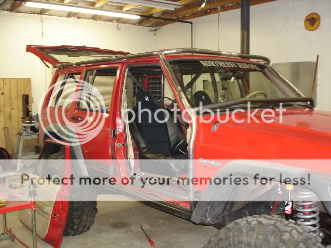 XJ cage buildup, any ideas? | Pirate 4x4
